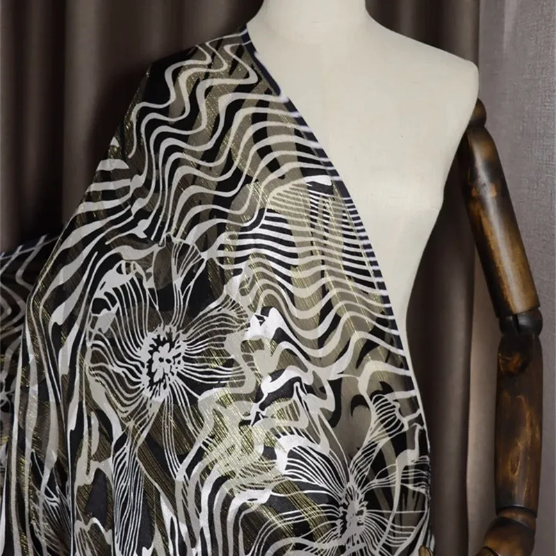 Hollow-Out-Leopard-Pattern-Gold-Thread-Worn-out-Silk-Velvet-Hanfu-Dress ...