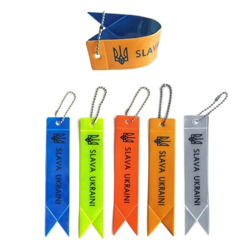 Safety Reflector Keyring Reflective Gear Keychain for Clothing Bag ...