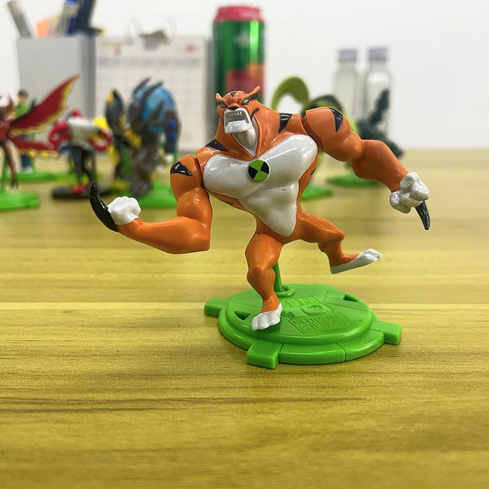 Ben 10 Ultimate Lodestar