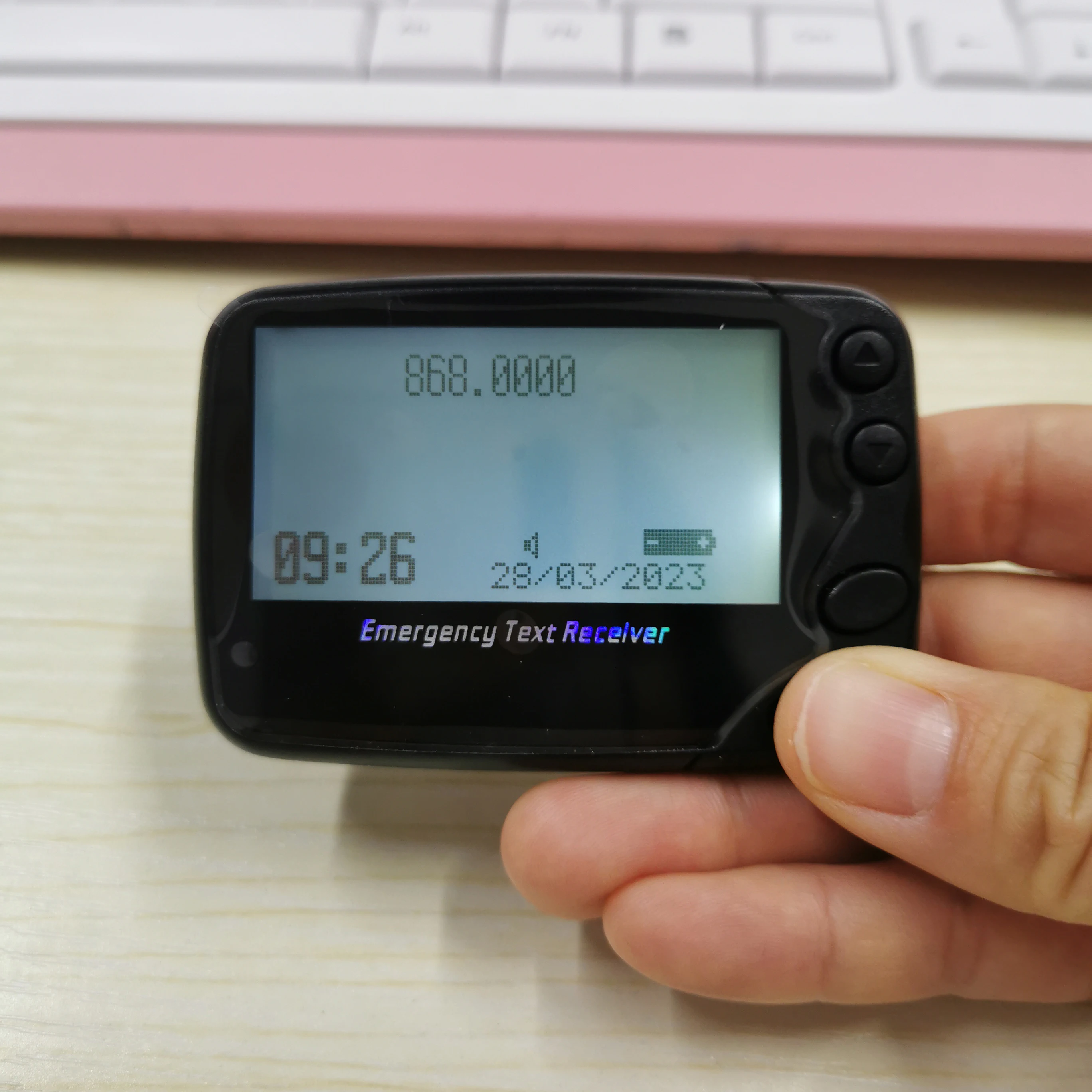 High-Quality-Custom-Frequency-Alpha-Numeric-Beeper-Pager-POCSAG-Pager ...