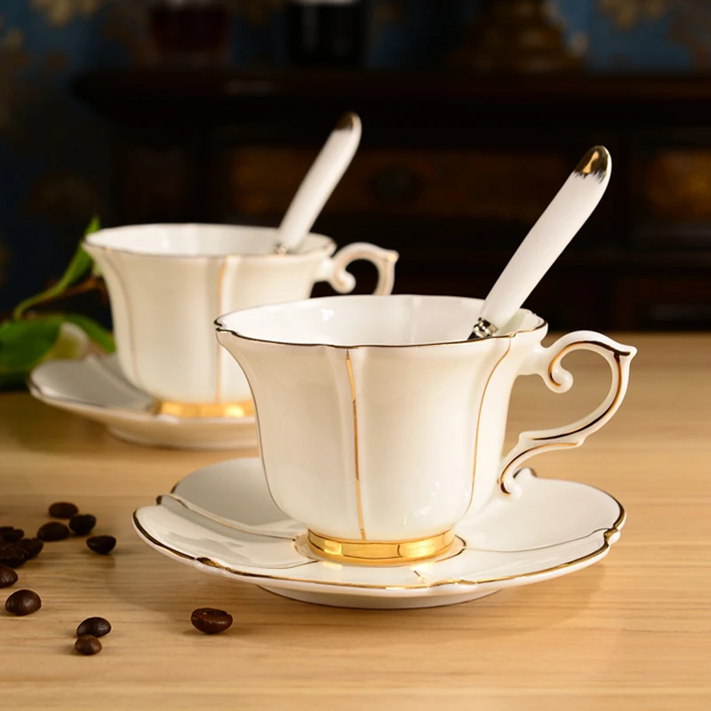 Fine Bone China Coffee Cup Set European Royal Style Tea Cups And
