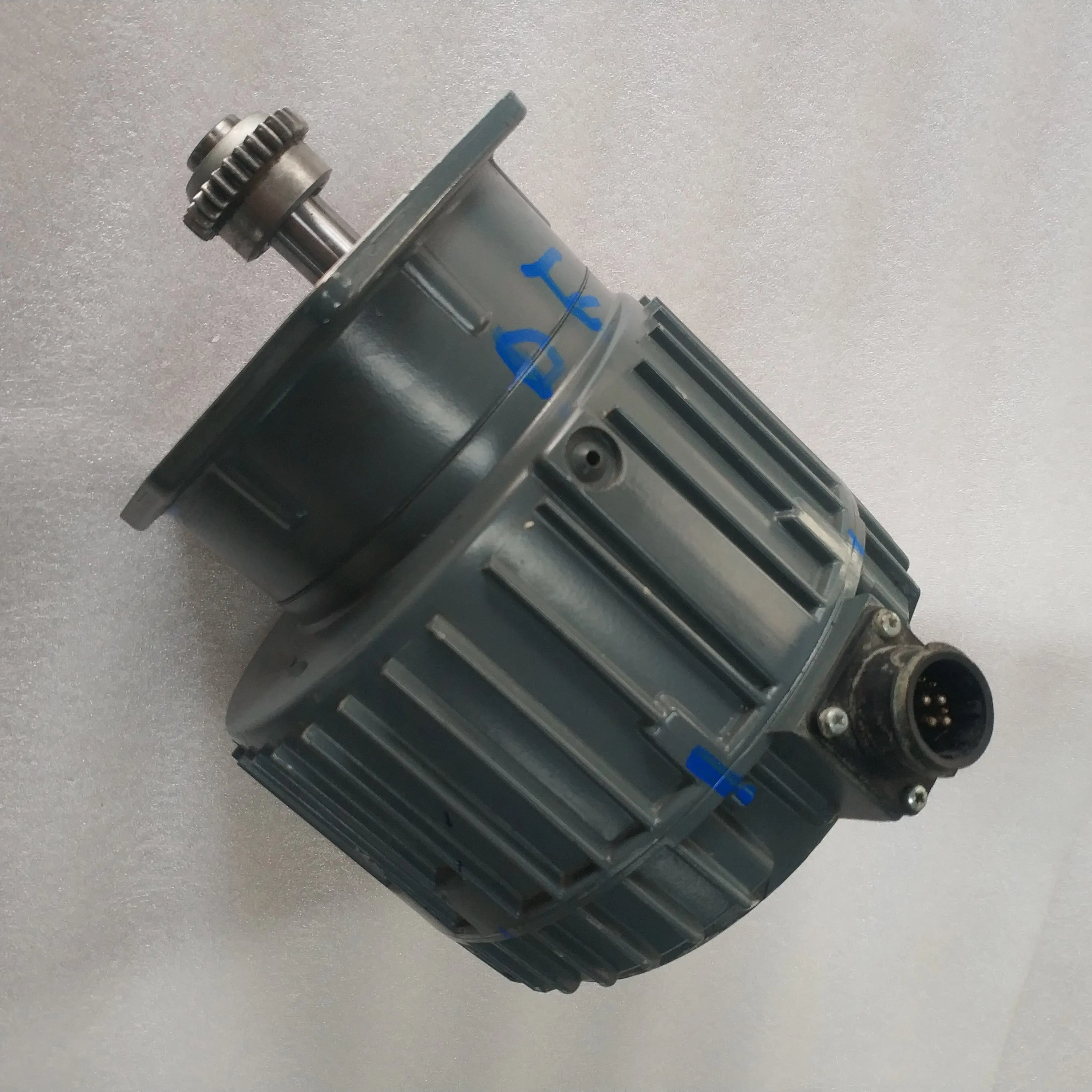 Original-61-198-1243-Dampening-Motor-98055319-025-Gear-Motor-61-105 ...