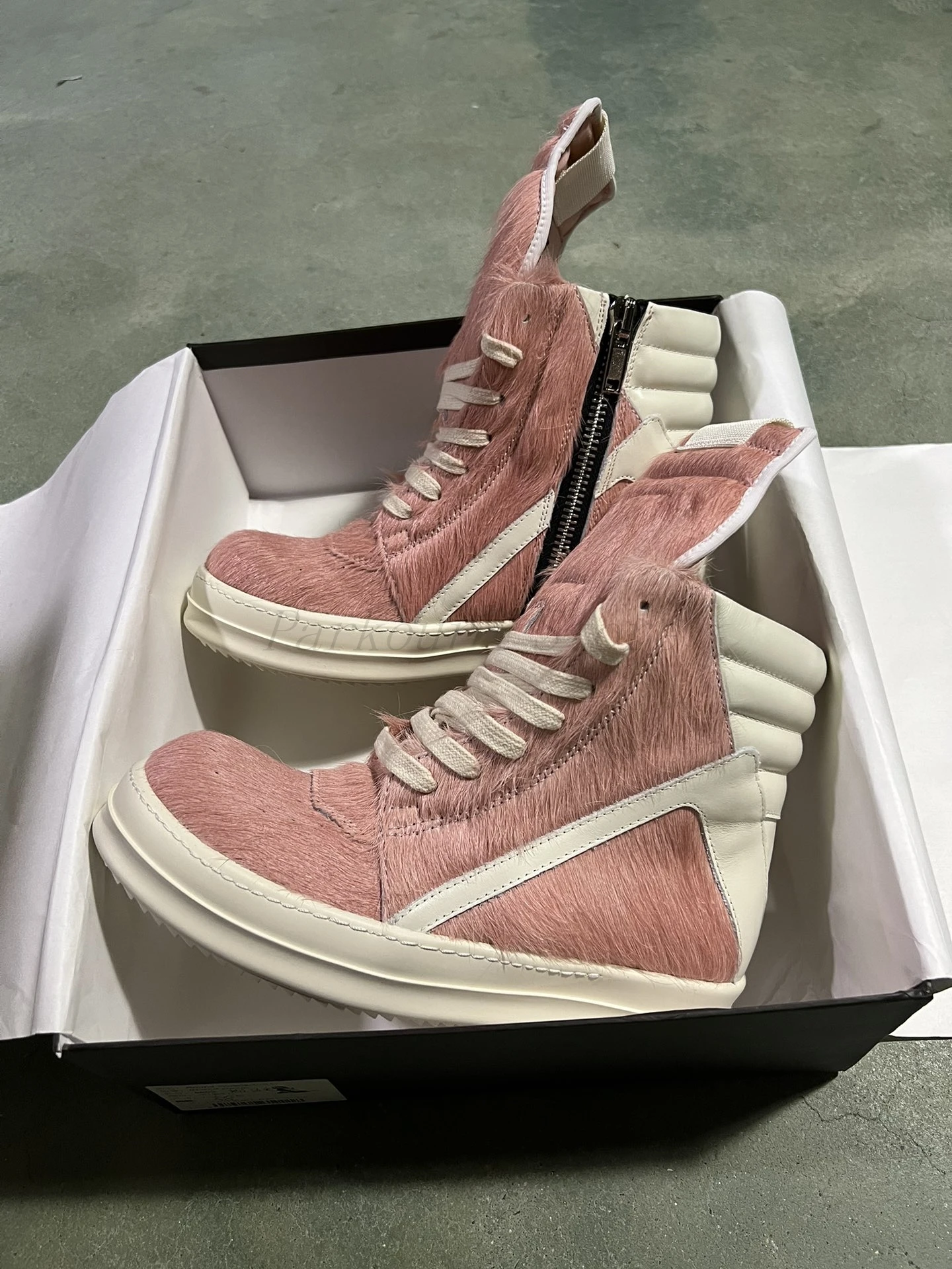 Pink Long Horsehair Inverted Triangle Casual Shoes High-Quality Sports ...