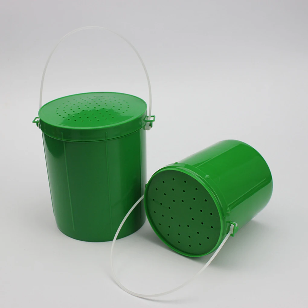 2pcs Round Earthworm Live with Breather Holes Box Fishing Tackle ...