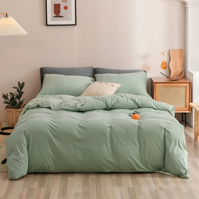 Light Green And Brown Bedding