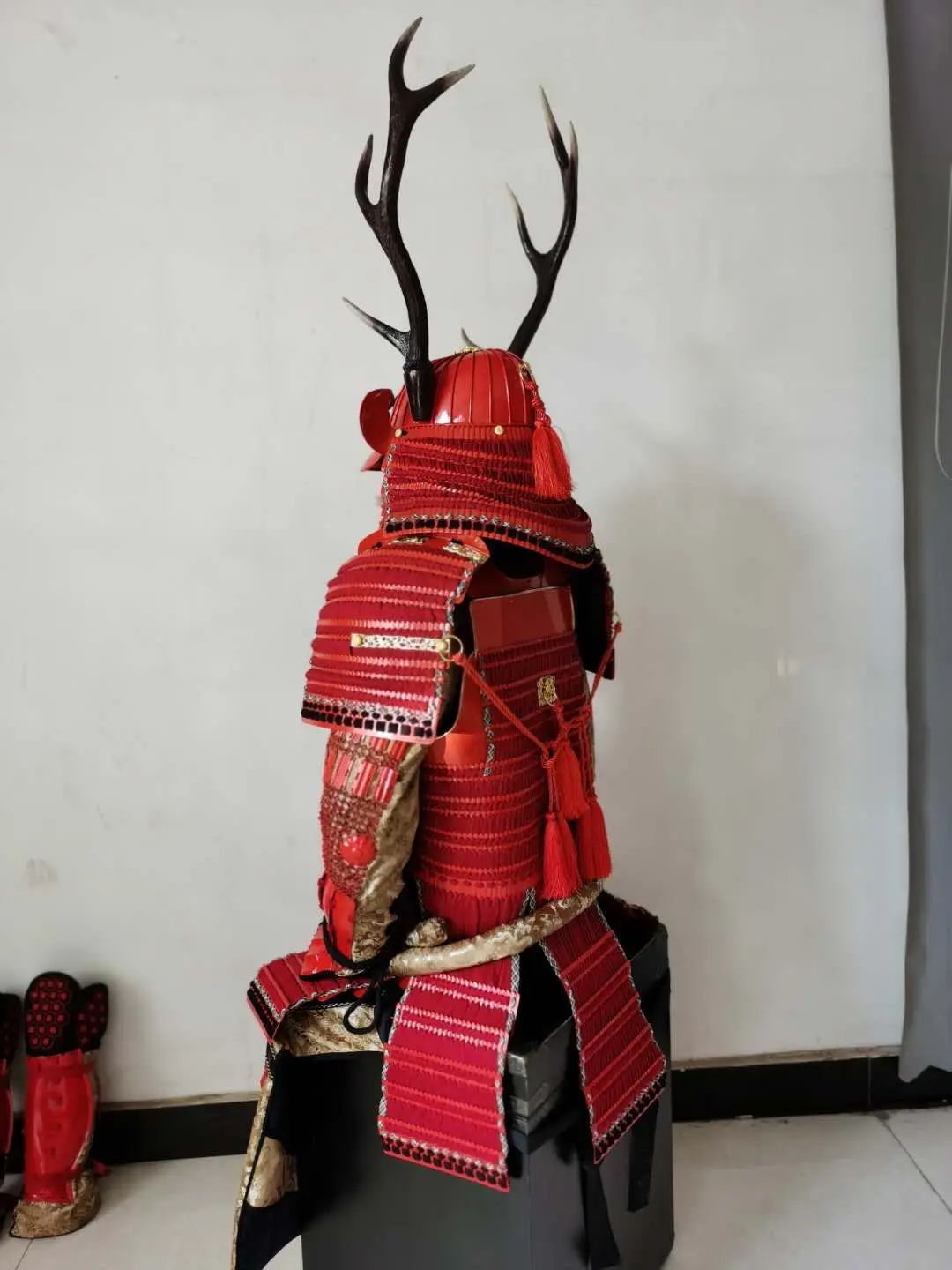 Red Samurai Warrior Armor