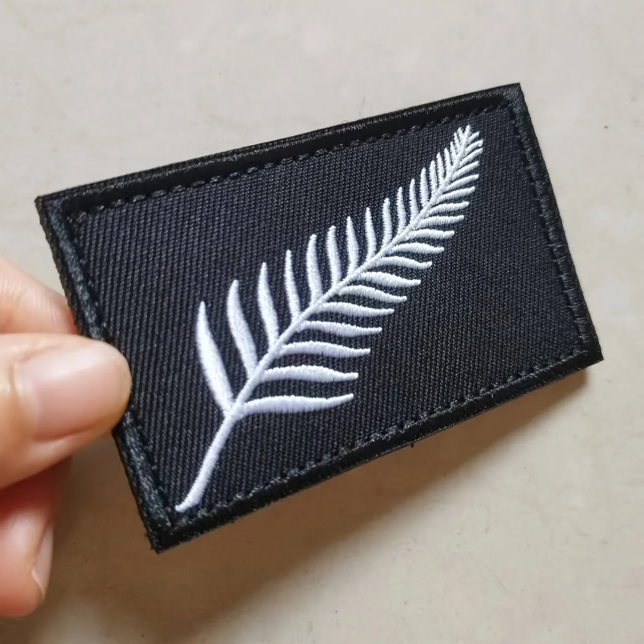 New Zealand Silver Fern Flag Velcros Patch Morale Hook & Loop ...