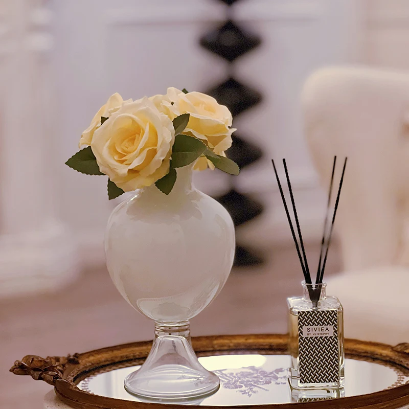 Long Neck Vase Flower