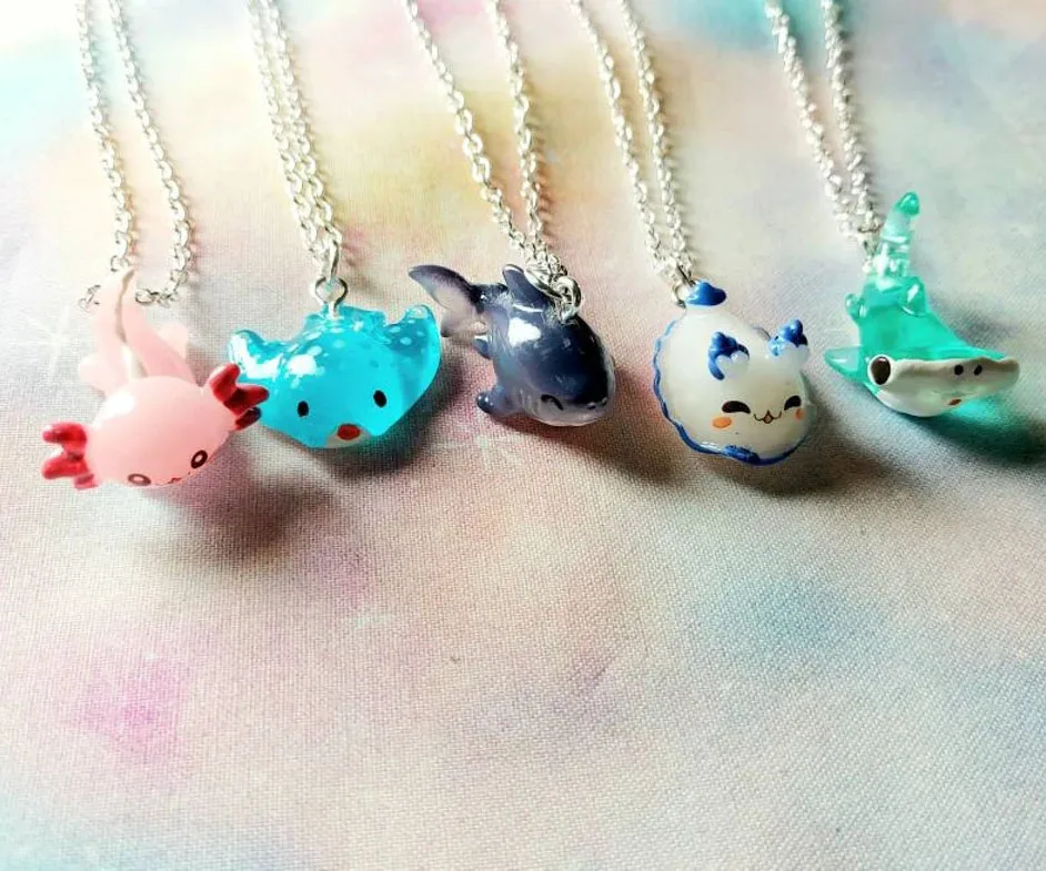 Sweet-Sea-Creature-Necklace-Miniatures-Axolotl-Resin-Charm-Pendant ...