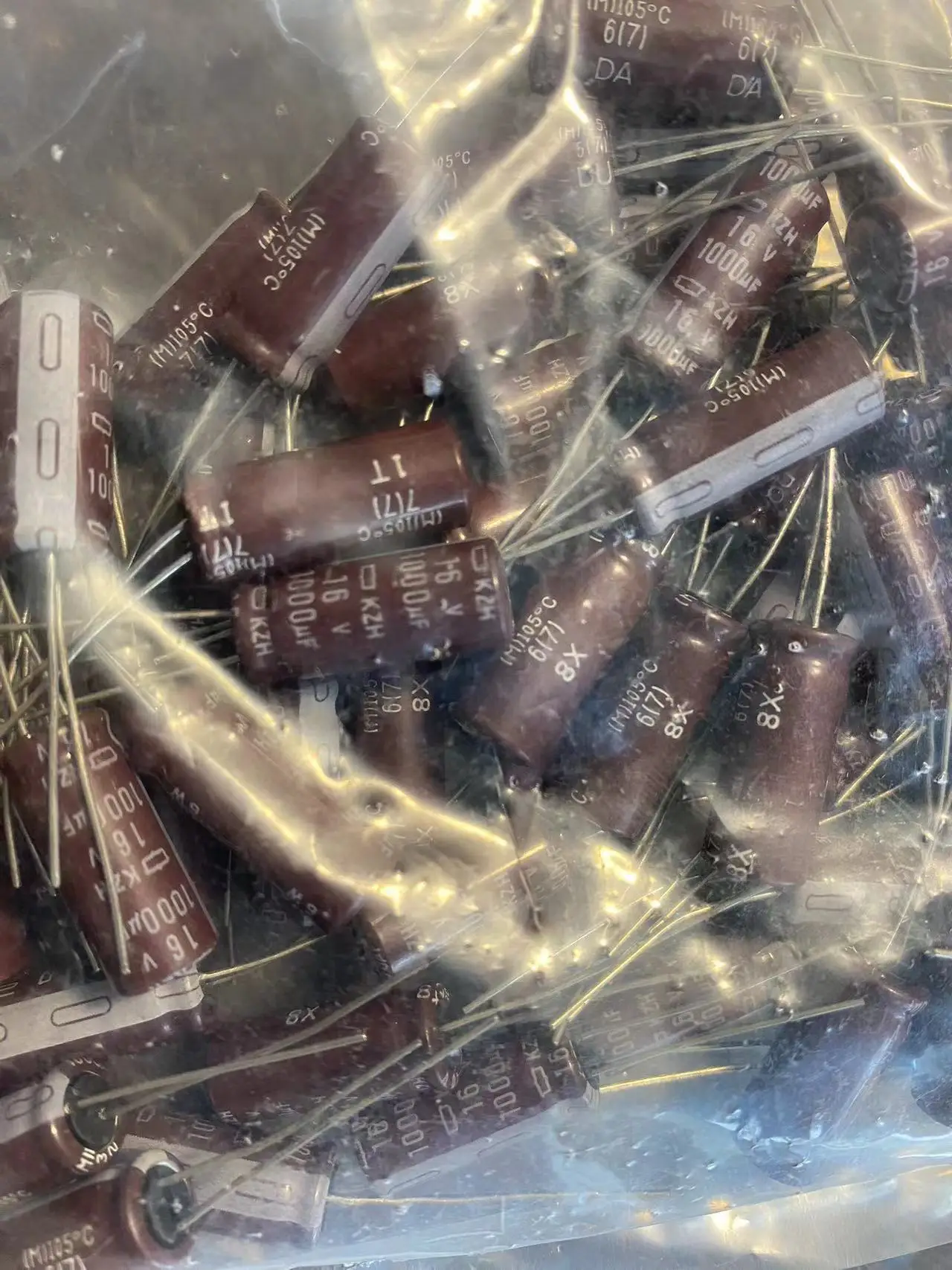 1000uF-1500UF-2200UF-16V-NIPPON-NCC-KY-KZH-KZE-Series-Low-ESR-16V1000uF ...