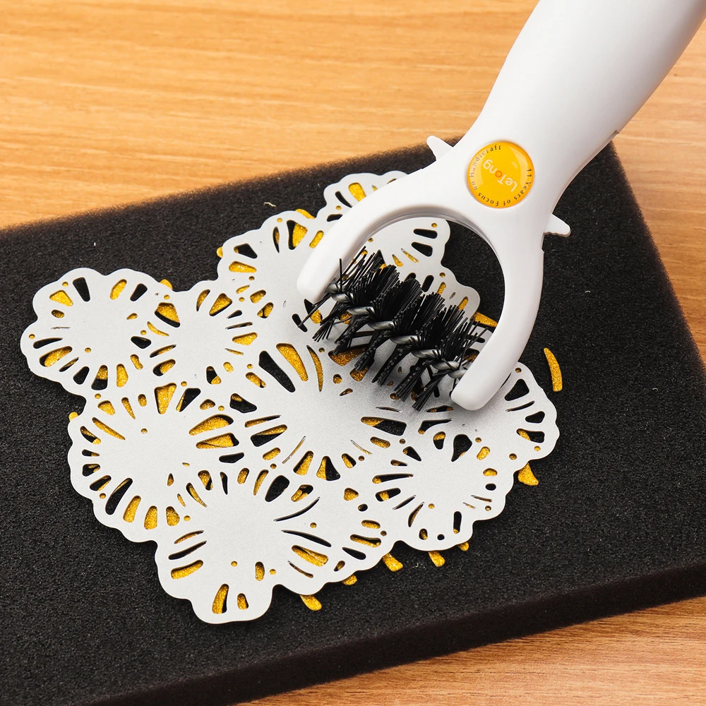 3 In 1 Die Brush Piercer Scraper Weeding Tools Easily Removing Excess ...