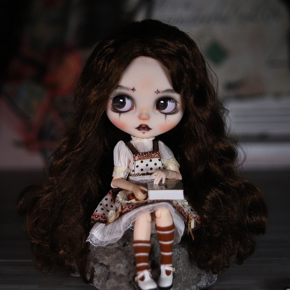 Annie – Premium Custom Neo Blythe Doll with Brown Hair, White Skin & Matte Cute Face | This Is ...