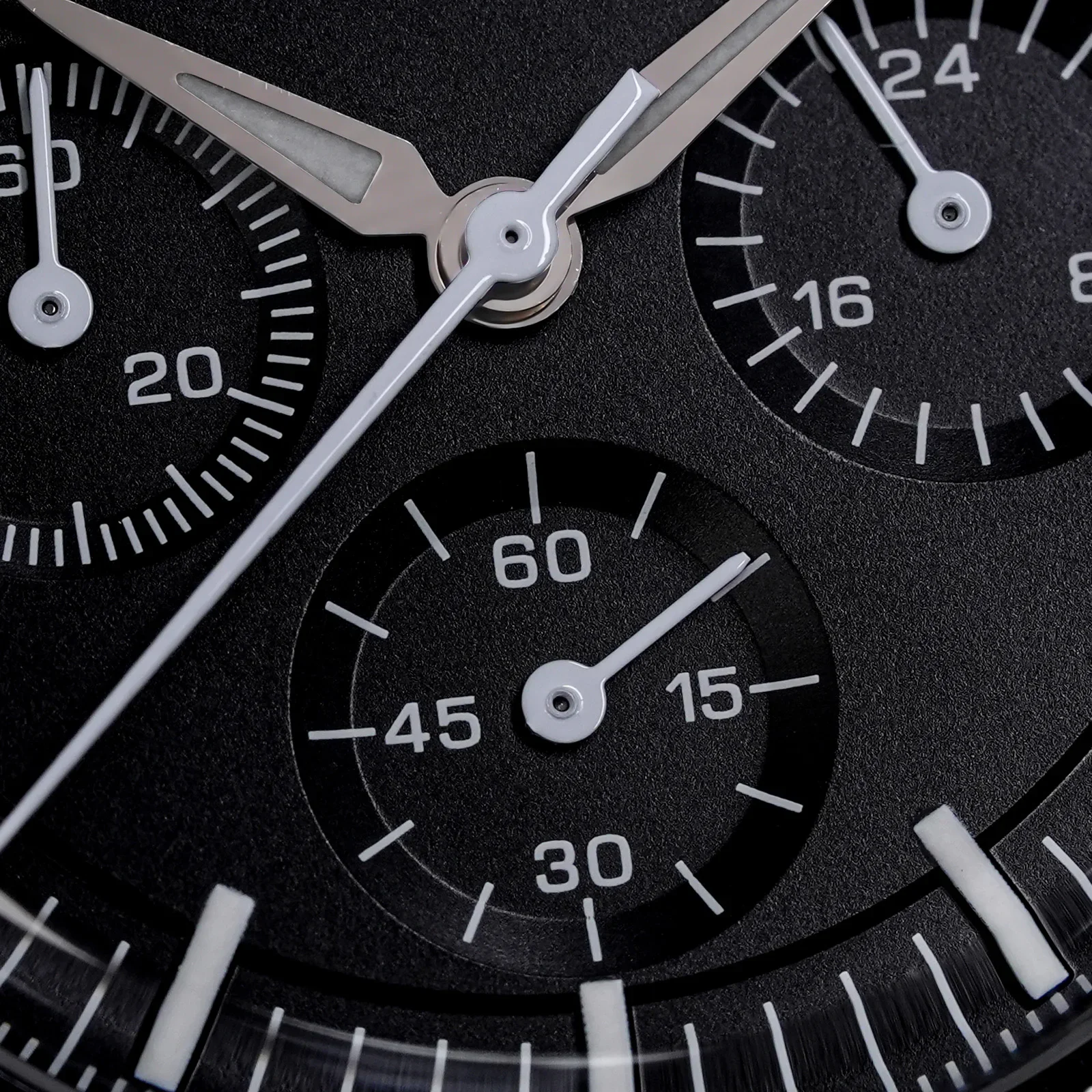 Кварцевые наручные часы Watchdives WD1861, 40 мм, цвет в ассортименте ...