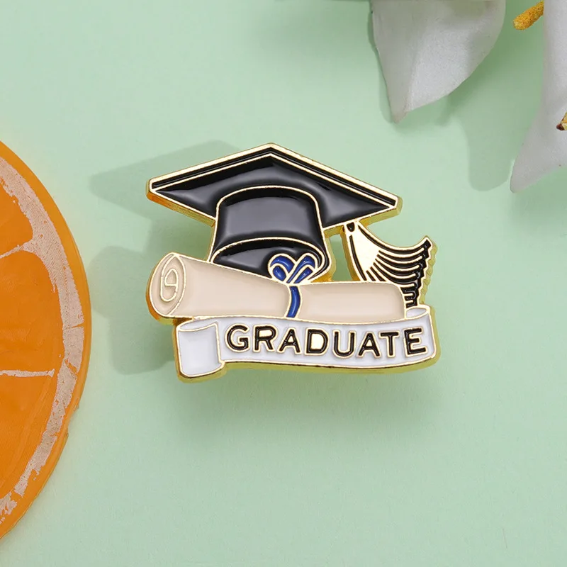 Creative Bachelor Cap Hat Enamel Pin Graduation Season Brooches Lapel ...