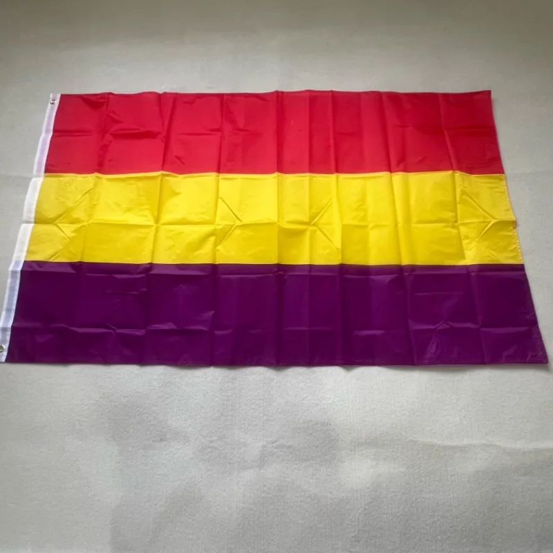 second-Spanish-republic-Flag-90x150cm-hanging-high-quality-3x5-ft ...