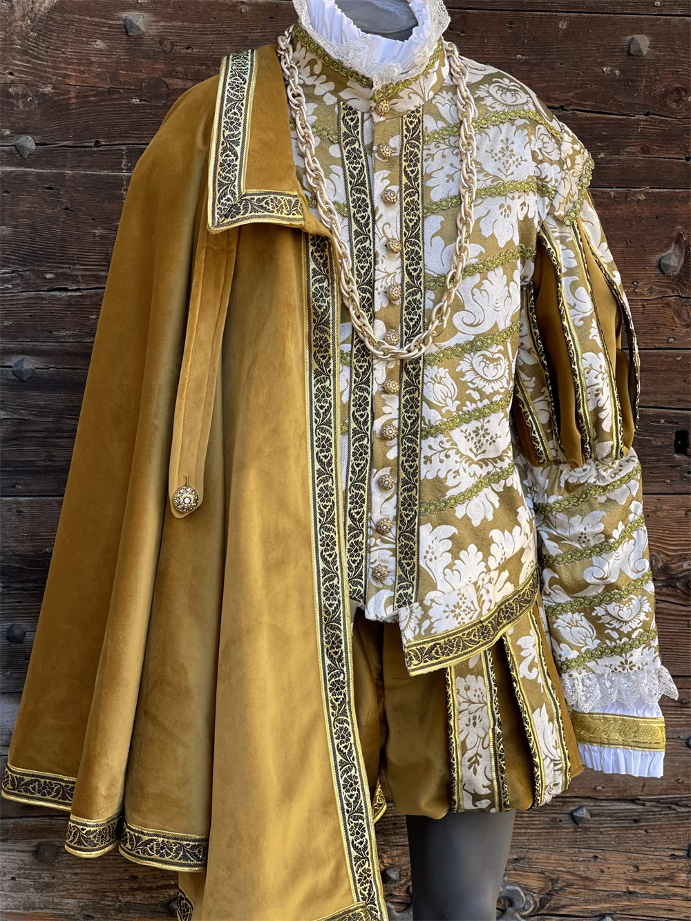 Men-s-Deluxe-Medieval-Tudor-Elizabethan-Costume-1700S-Renaissance ...