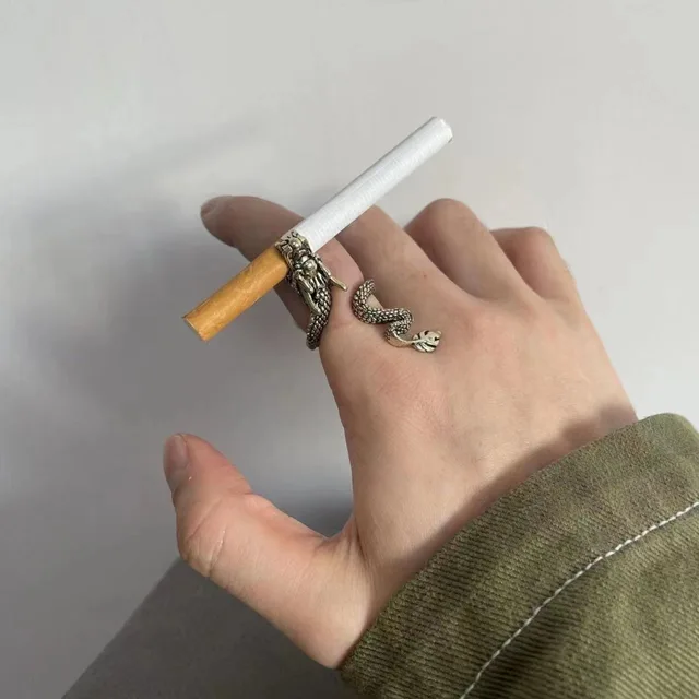 Vintage Personality Gold-plated Cigarette Holder Ring of Cigarette ...