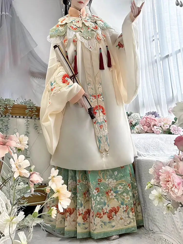Fanhua-Qu-Ming-Dynasty-Hanfu-Women-s-Spring-2024-New-Heavy-Industry ...