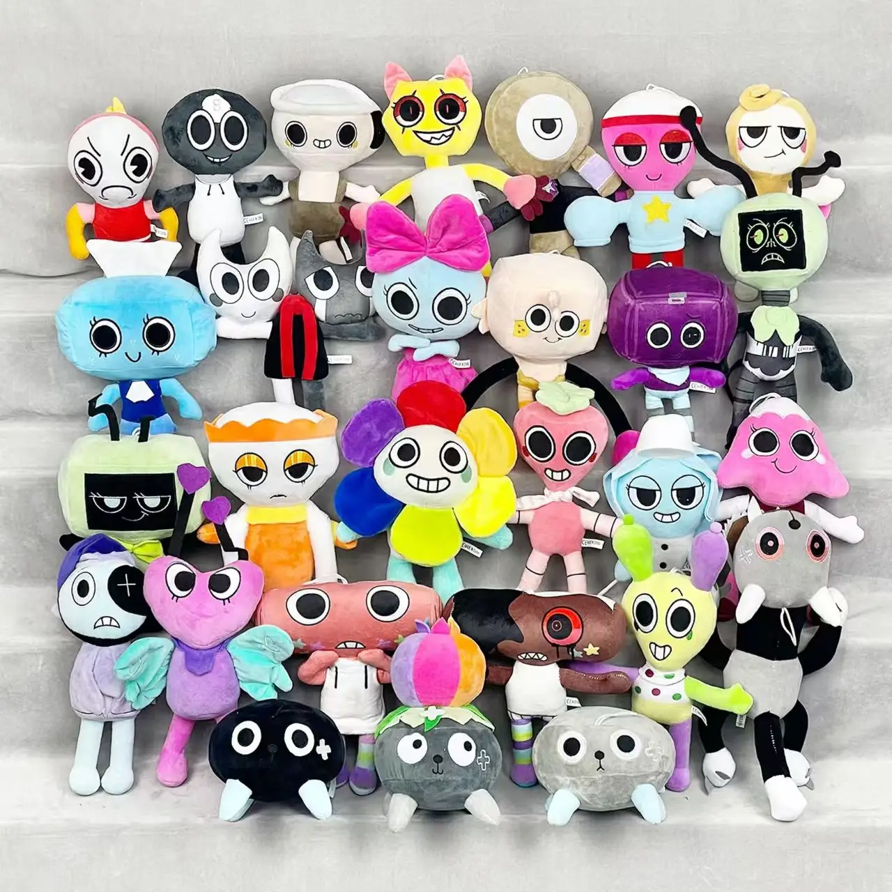 Juguetes de peluche de moda: Lindos peluches de Vee, Shelly, Astro ...