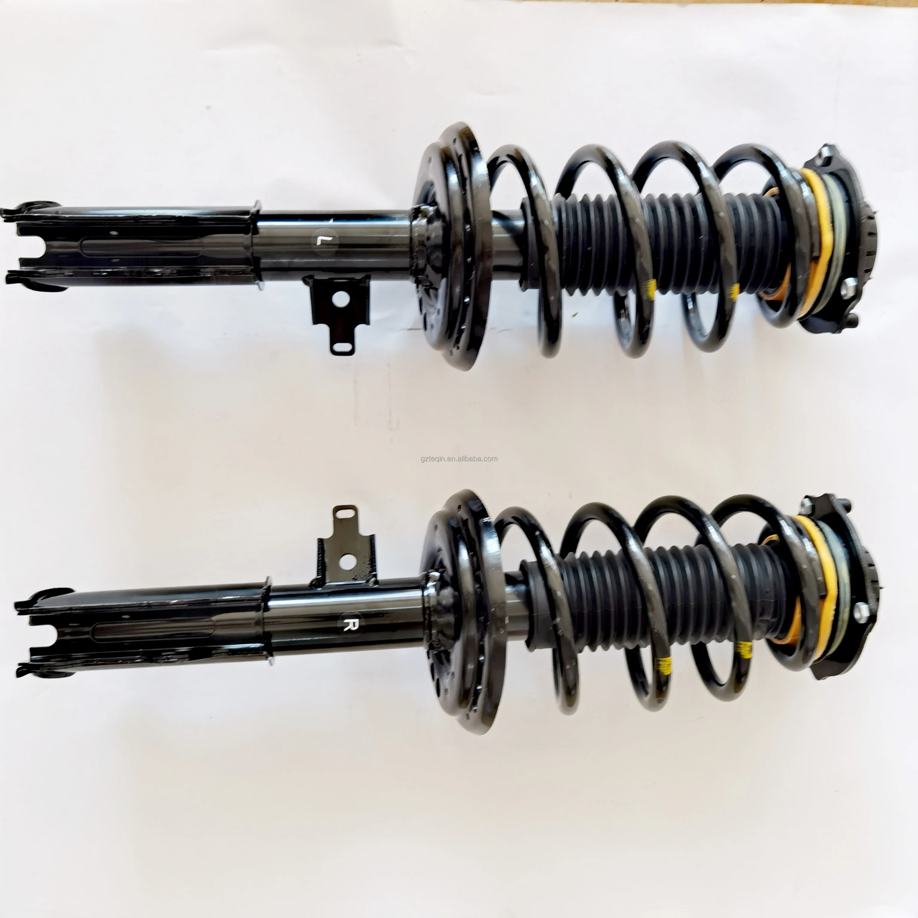 Shock-Absorber-Assembly-For-Cadillac-XT5-XT6-23420867-84257827-84257824 ...