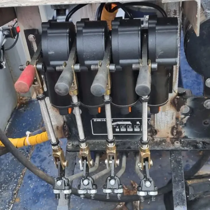 4-Joystick-Kupplungs-motor-drahtlos-wasserdicht-proportional-fern ...