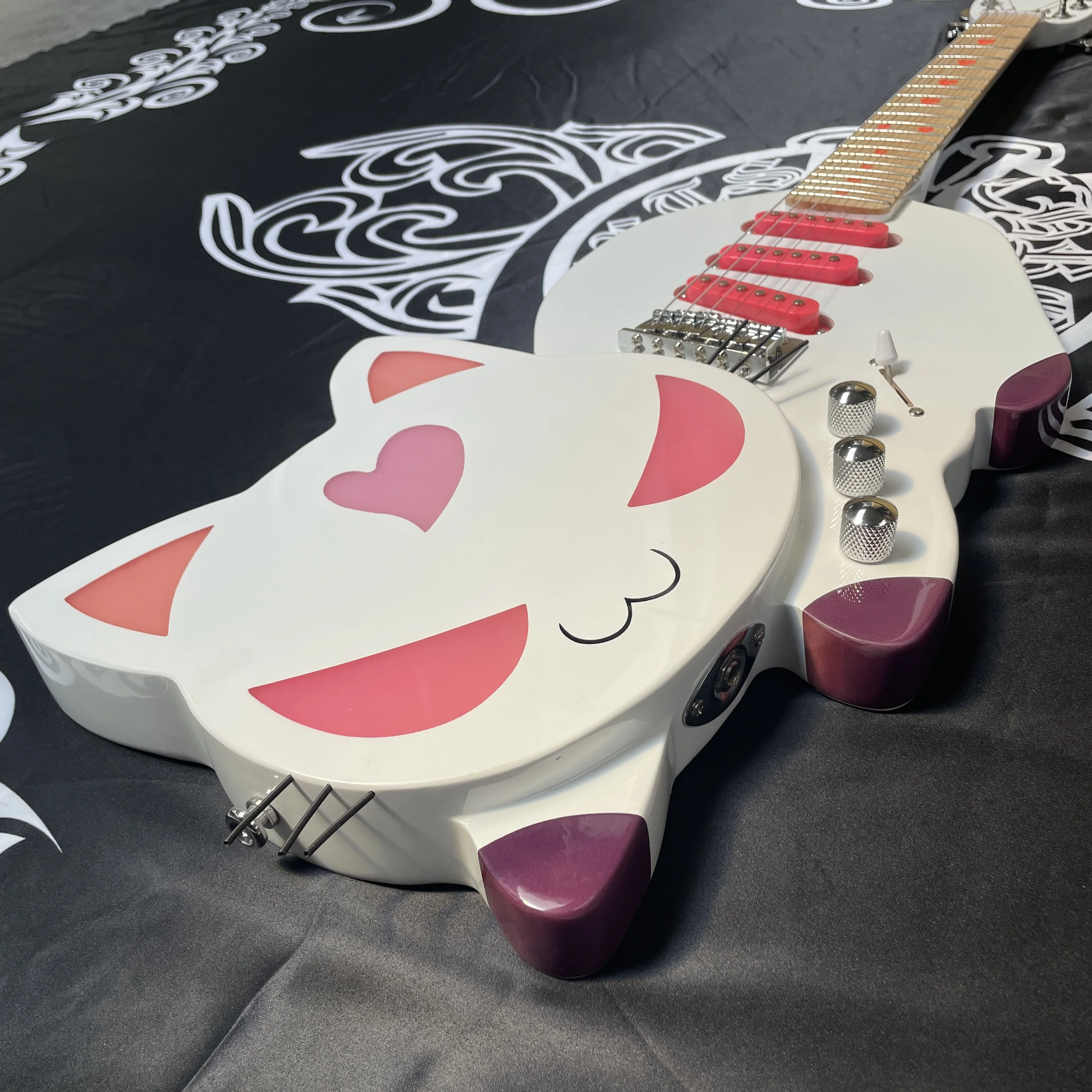 White-Cat-electric-guitar-Cute-Guitars-free-shipping-gift-guitarra ...