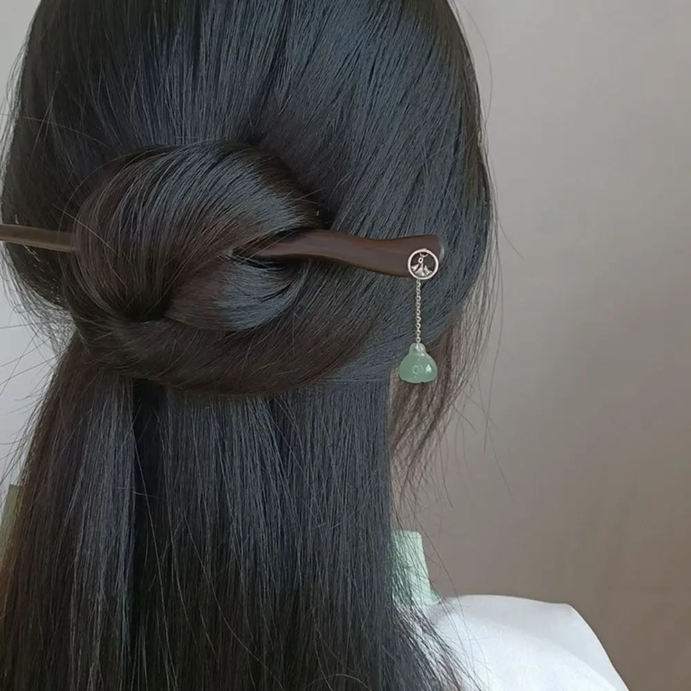 Neue-Jade-Lotus-Seedpod-Holz-Haarnadel-chinesischen-Stil-Retro-einfache ...