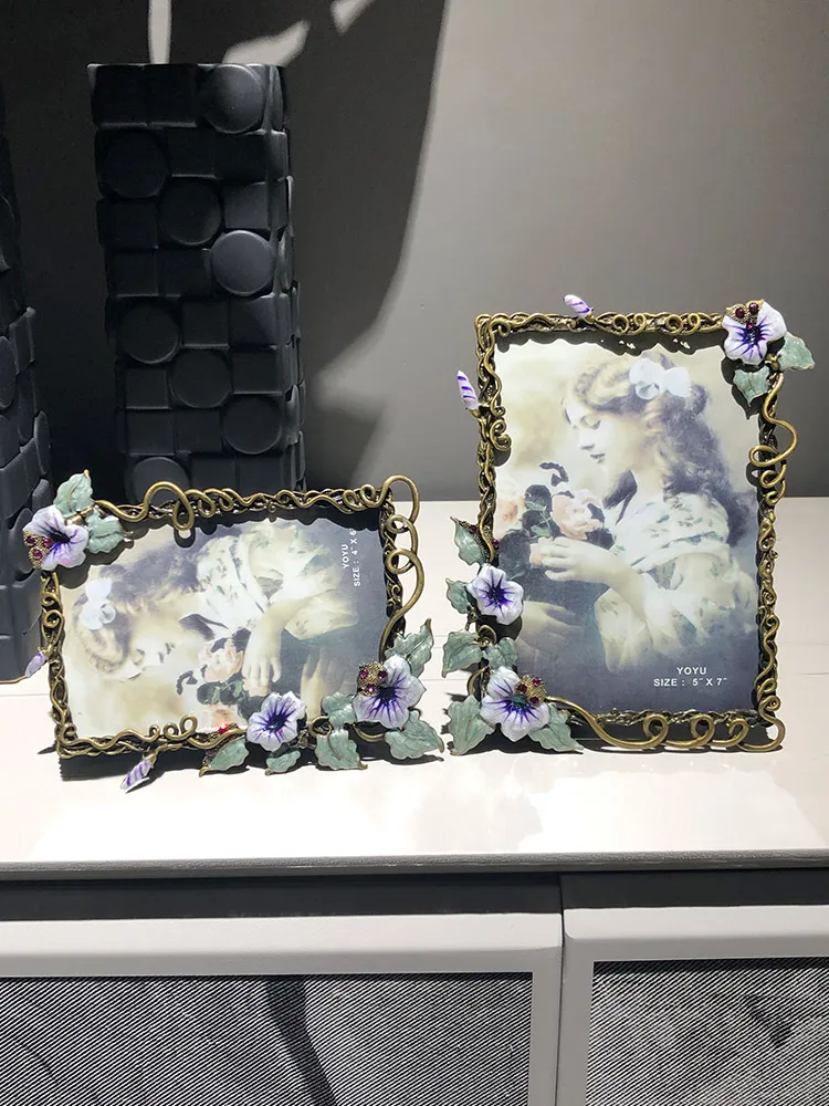 6/7inch Retro Enamel Photo Frame Flower Relief Photo Frame Home Desktop ...