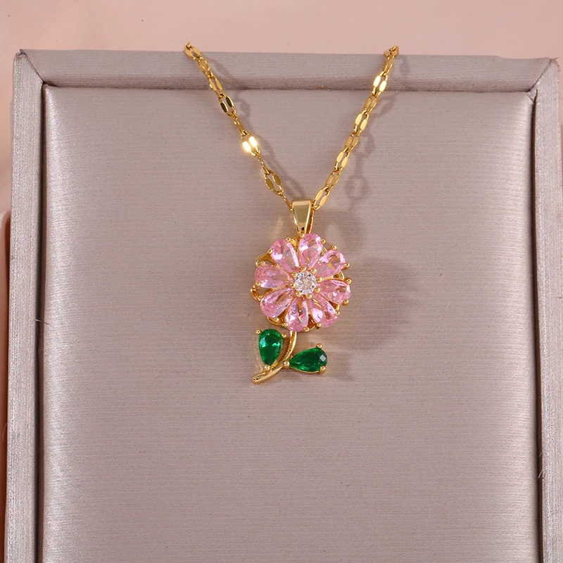 The-360-Rotatable-Pink-Flower-Pendant-Necklace-Gives-Femininity-A-Light ...