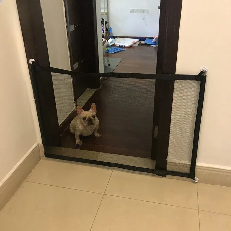 Pet Barrier Fences Portable Folding Breathable Mesh Child Safety Gate ...