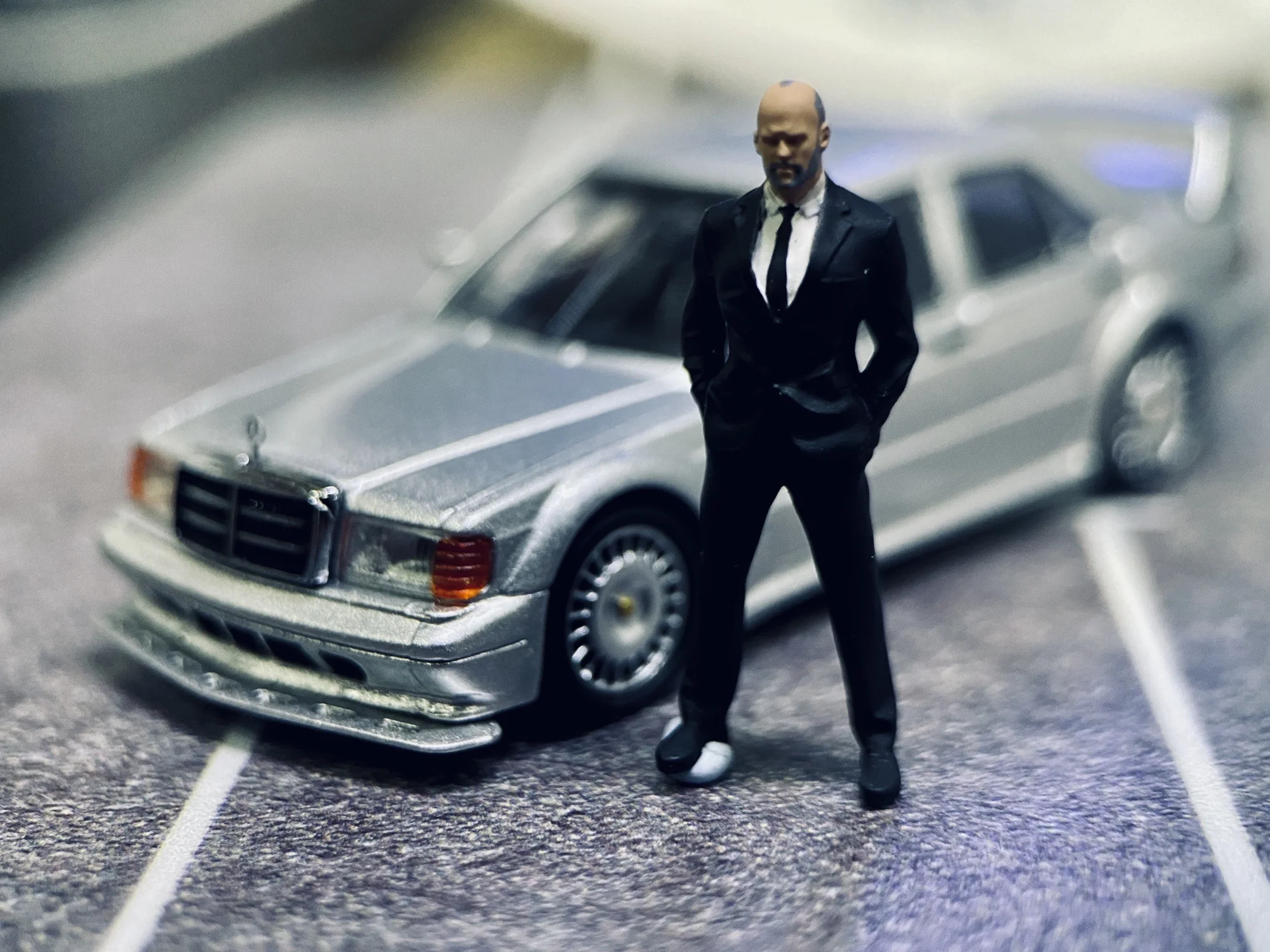 Escena-de-coche-Modelo-1-64-con-figuras-de-conductor-Jason-Garage ...