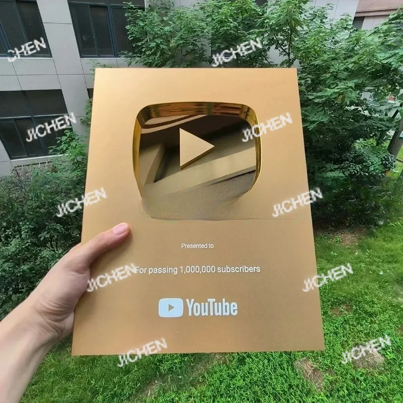 JC Custom YouTube Award Gold Customized Name YouTube Play Button Award ...