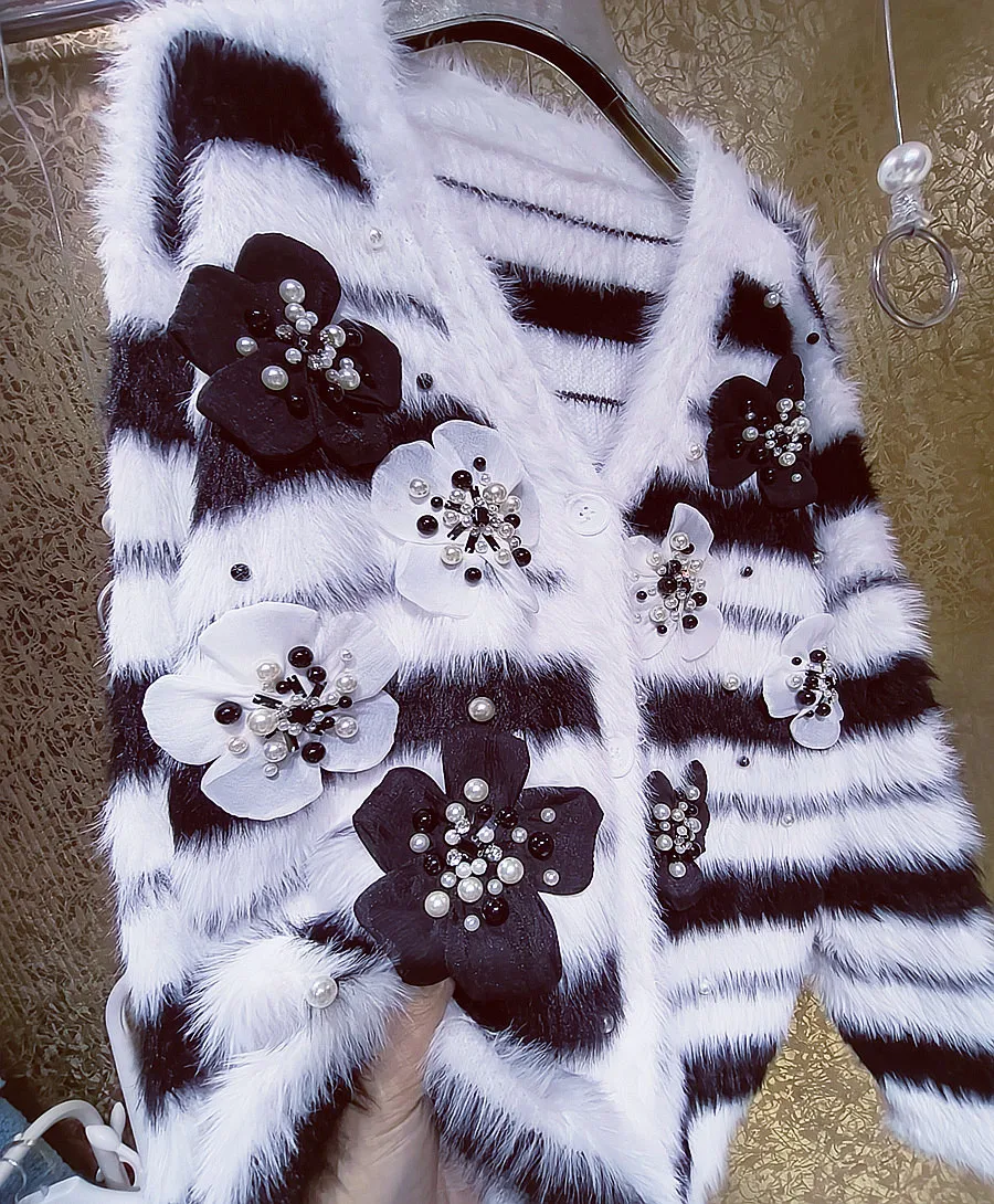 Luxury-3D-Petals-Flowers-White-and-Black-Color-Striped-Mohair-Knitted ...