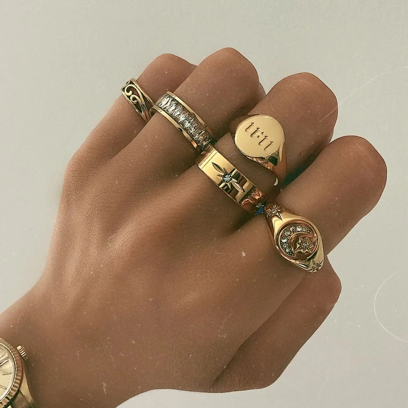 Round-Shape-11-11-Lucky-Angle-Number-Signet-Rings-For-Woman-Stainless ...