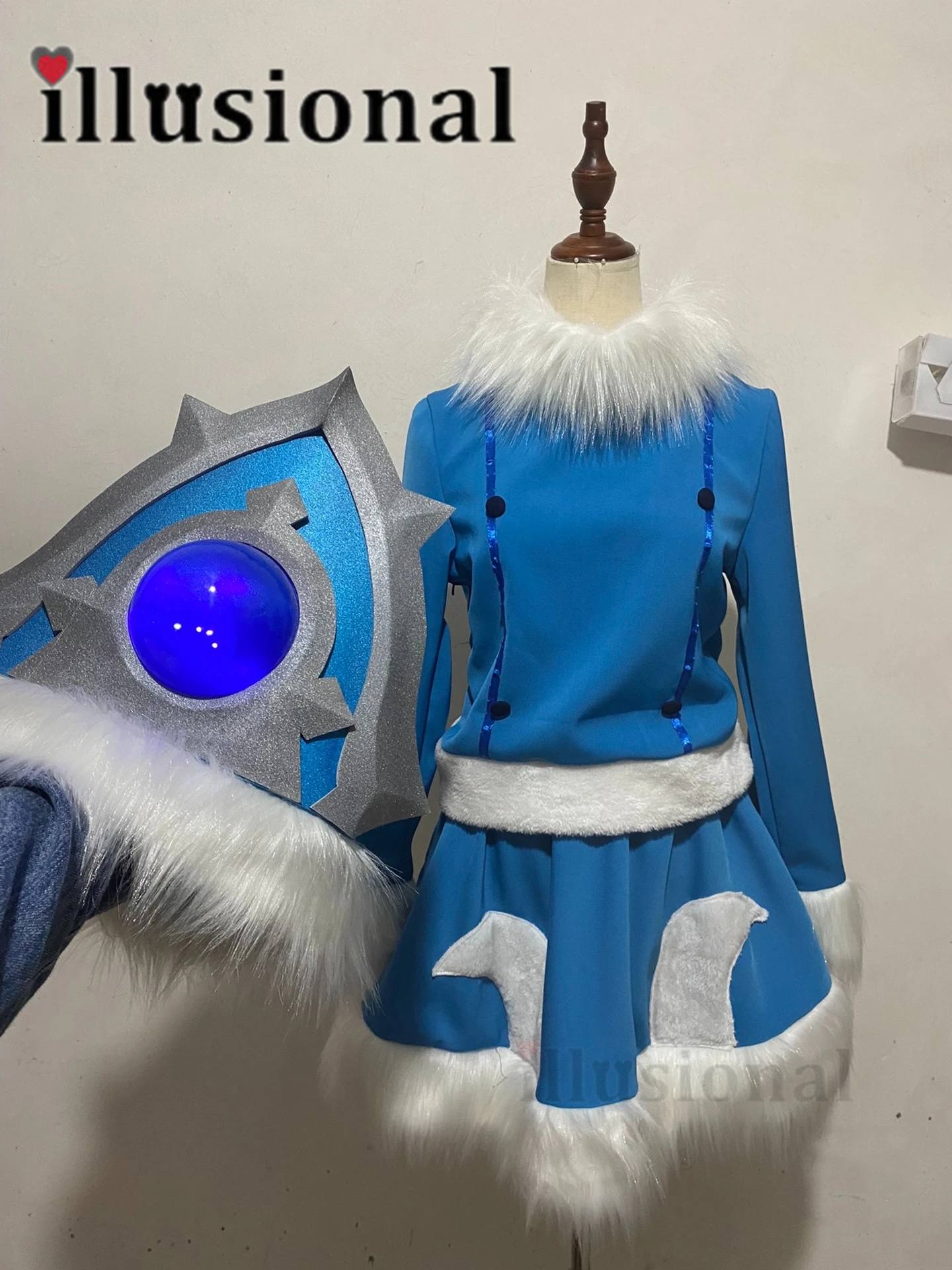 Winter Wonder Lulu Cosplay