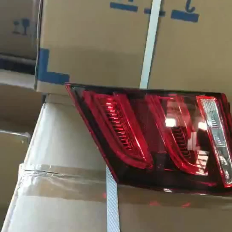 벤츠 W212/E 2009 용 자동 예비 부품 테일 라이트/램프 OEM: 2129060303 2129060403 내부 유형 ...