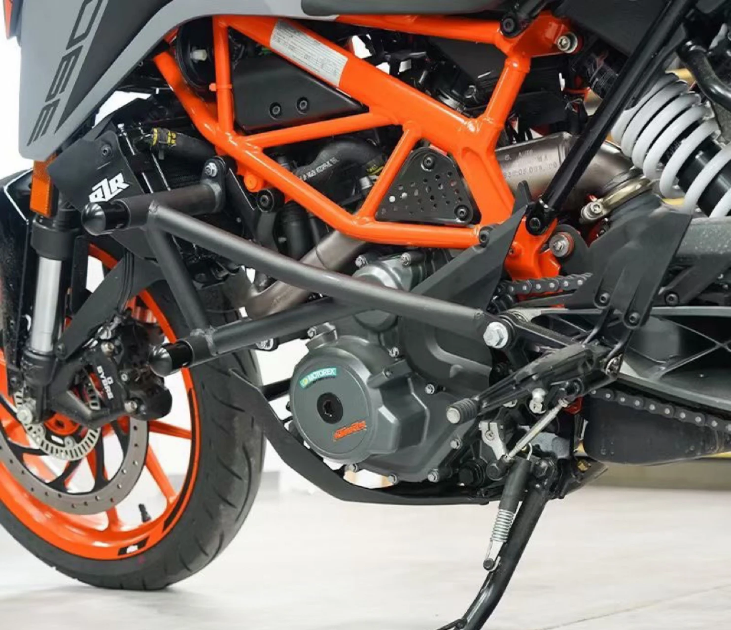 Motocicleta-Rodovia-Bater-Bar-Bumper-Guarda-Motor-Stunt-Cage-Protector ...