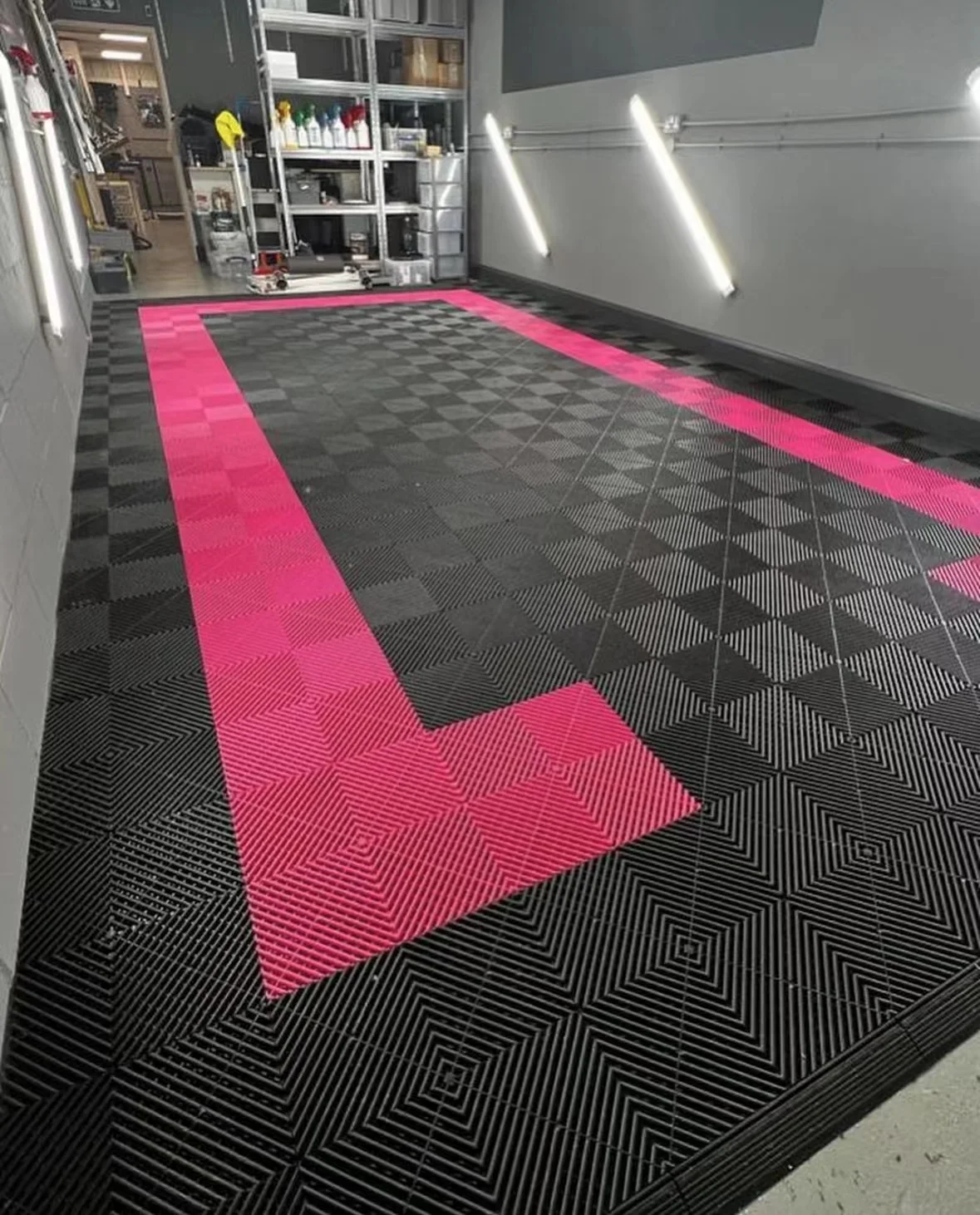 Rigid-Modular-Plastic-Garage-Floor-Tiles-Colorful-Interlocking-Garage-Flooring-Mats-for-Car ...