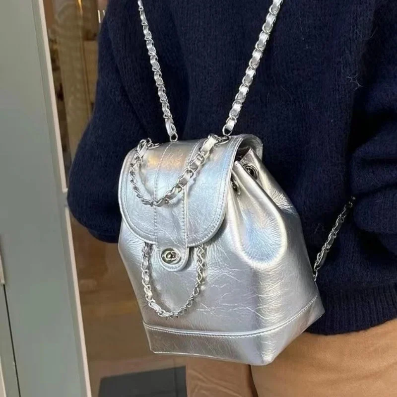 2023-Fashionable-Silver-Korea-Stylish-Minimalist-Chain-Flap-Backpack ...