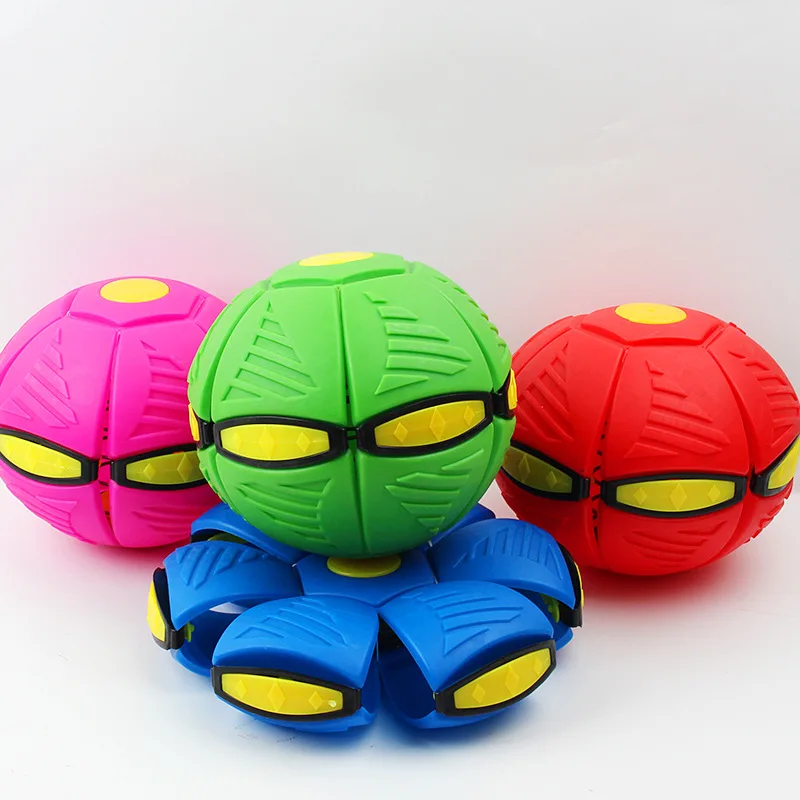 Flying Saucer Flat Throwing Disc Ball Deformable Fun Training Disc ...