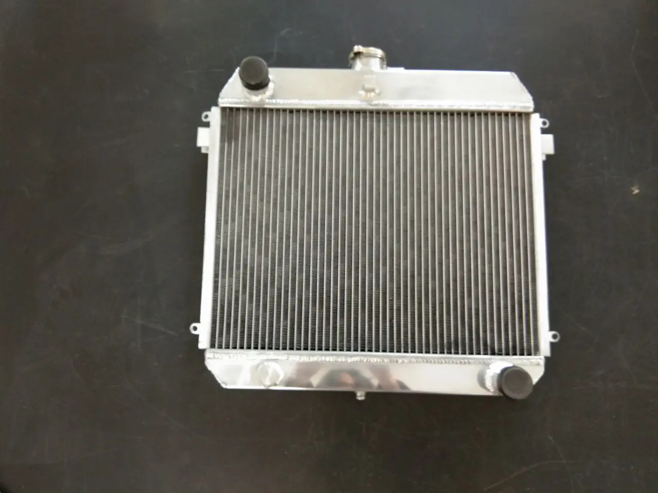 Aluminium Radiator For 1975-1988 Opel Ascona Manta B / Vauxhall ...