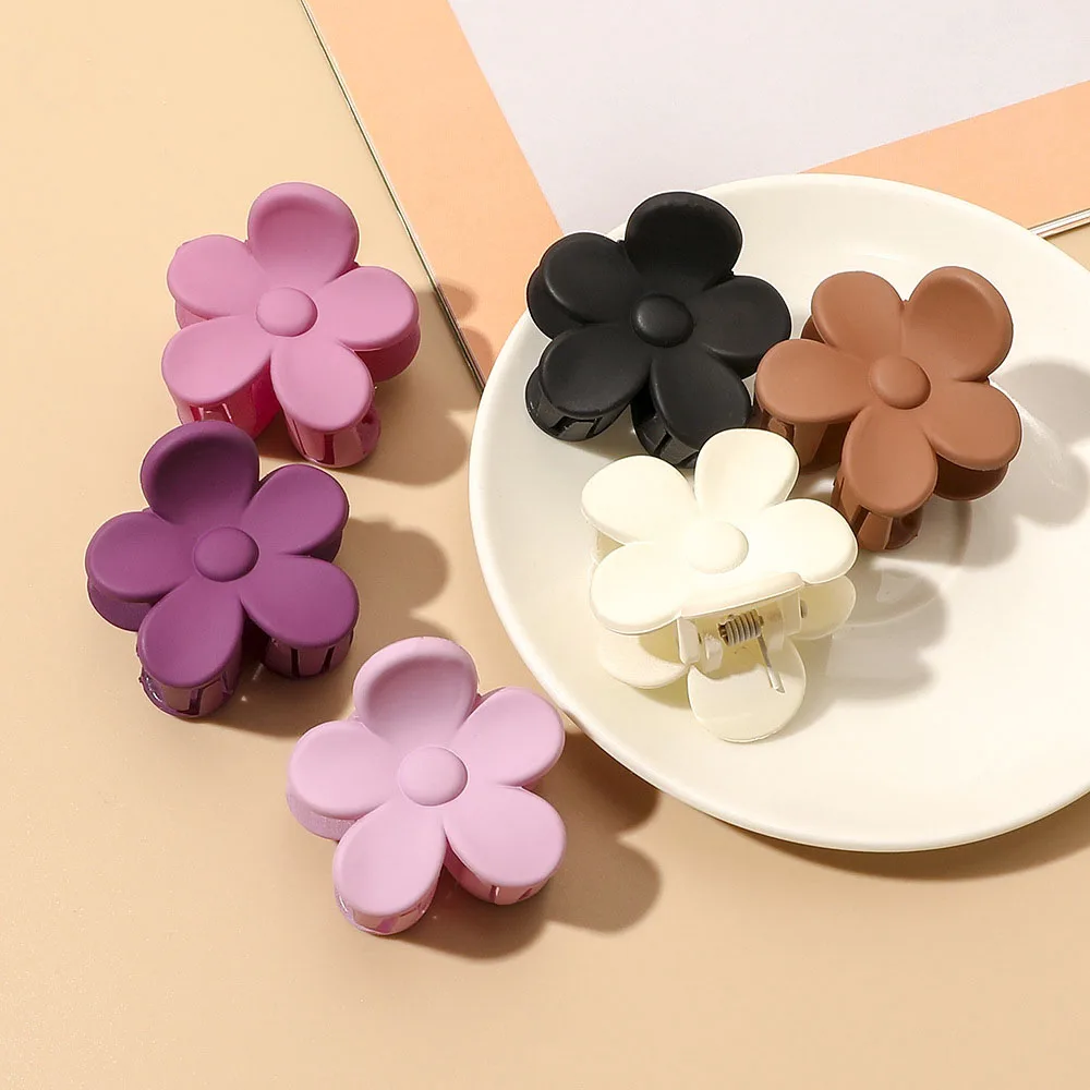 New-Ins-Plastic-Mini-Flower-Hair-Claw-Clip-Plain-Color-Geometric ...