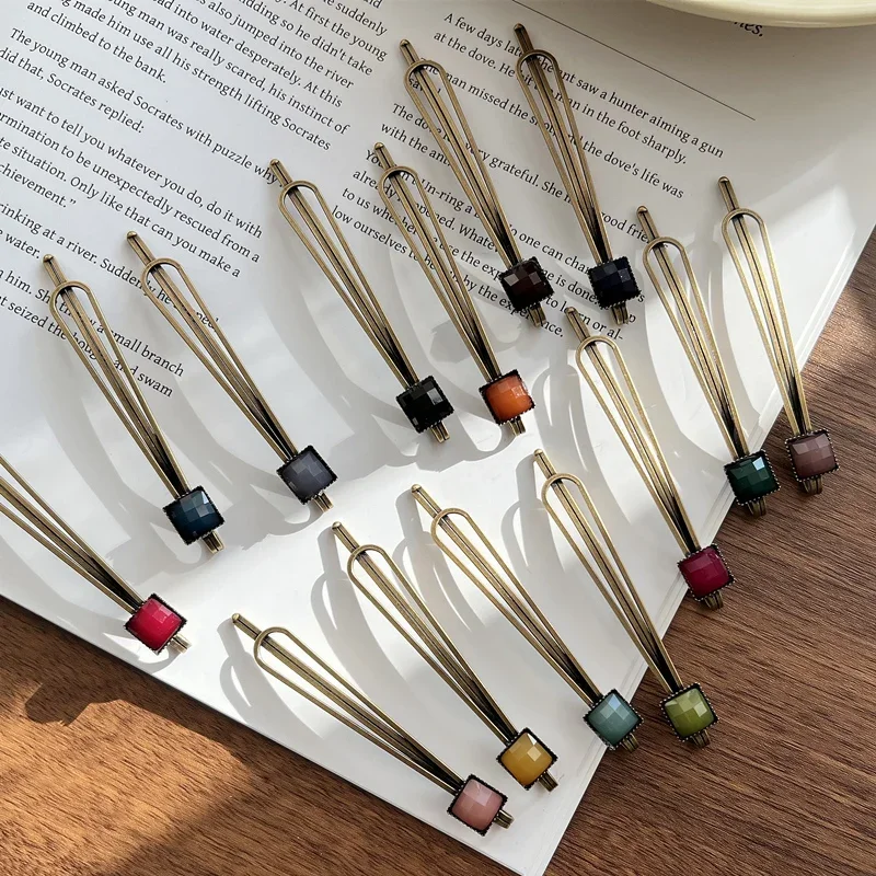 Super beautiful bangs hair clip ~ Korean black bean shaped clip with ...