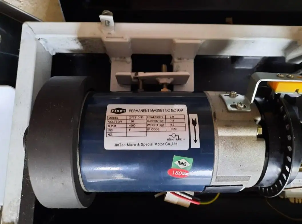 Treadmill-dc-motor-ZYT110-30-2-0HP-180V-7-4A-4900RPM.jpg