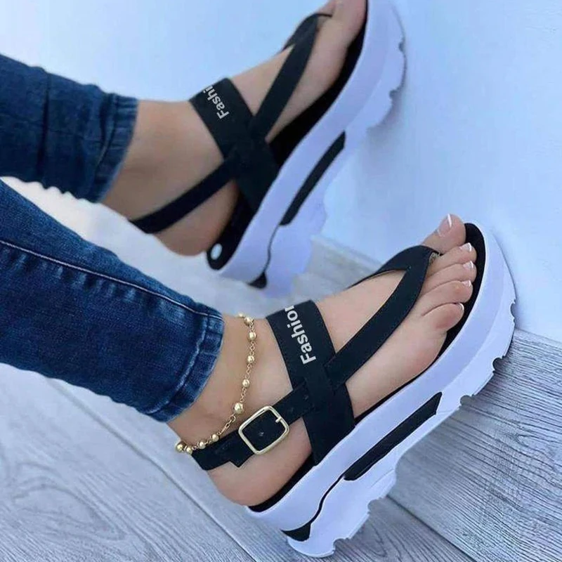 Sandalias-con-tac-n-de-plataforma-baja-chanclas-elegantes-de-verano ...