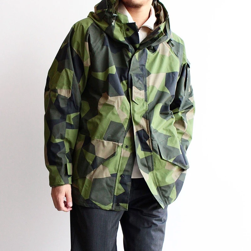 Swedish-military-version-M90-geometric-camouflage-first-generation ...
