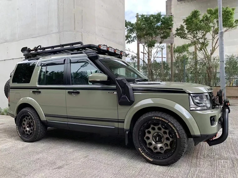 Custom Land Rover Discovery 4