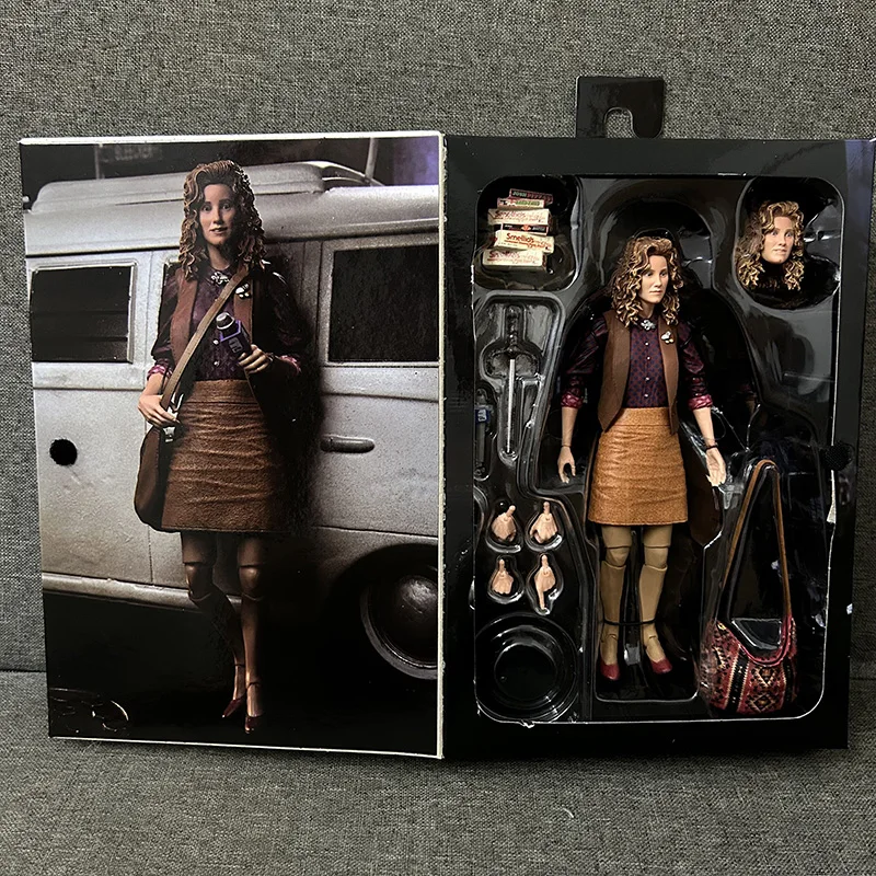 NECA-Turtles-April-ONeil-Figure-Classic-Movie-Film-April-O-Neil-1990-s ...