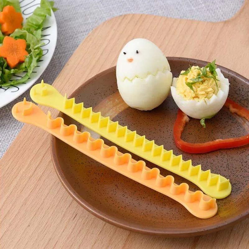 2 Pcs Random Color Fancy Cooked Eggs Cutter Household Boiled Eggs ...