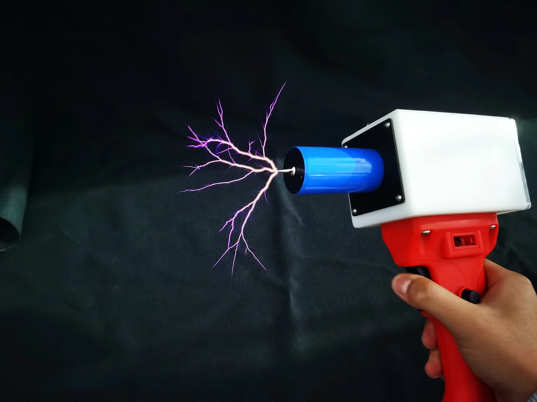 3D Printed Tiny Tesla Coil Gun Physics Toy Tested ⚡, 52% OFF